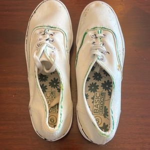Basic Editions | Shoes | Y2k Basic Edition Sneakers Girls Size 6 | Poshmark